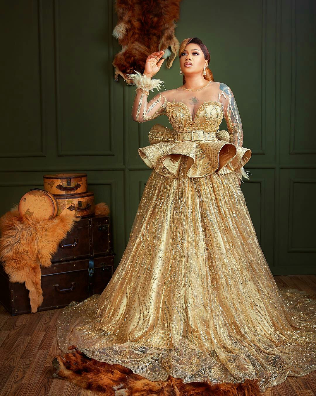 Toyin Lawani shows racy, classy sides in new birthday pictures - Ivory NG